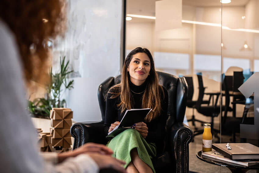 Maximizing Your Relationship With a Recruiter – Aston Carter